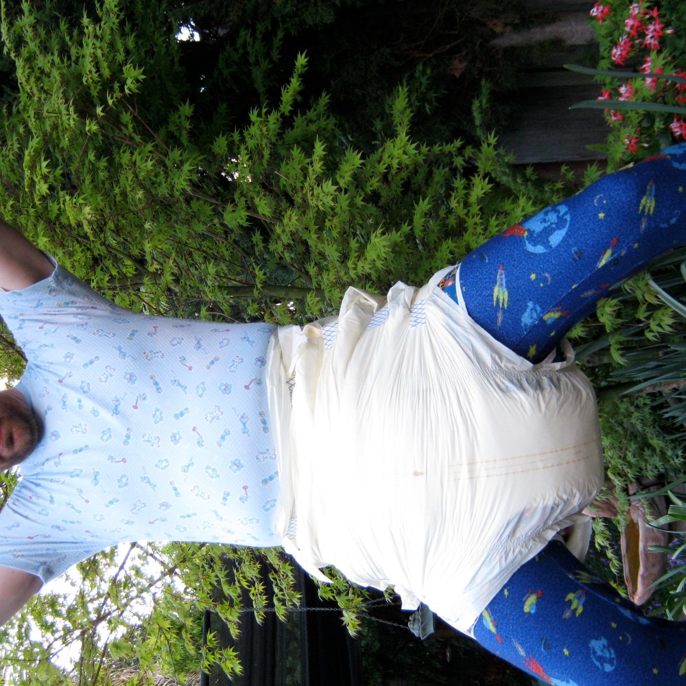 megadiaperbackyard-26-copy – Ridiculously-Thick Diapers